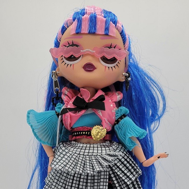 L.O.L. Surprise! Dolls Queens Prism Review | The Doll Blog